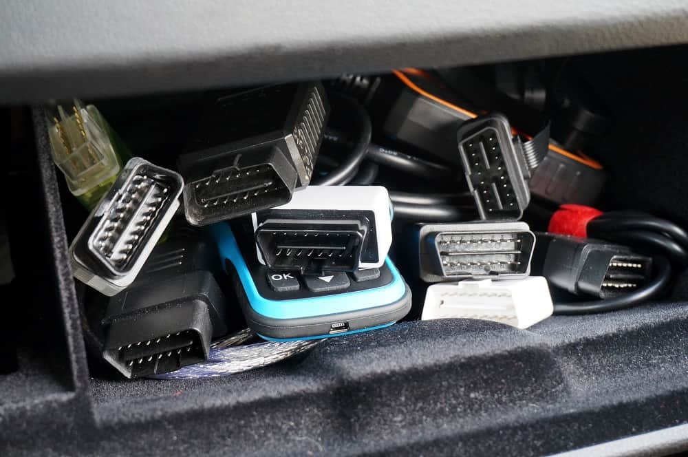 OBD1 Vs OBD2 How Are These Tools Different The Vehicle Lab